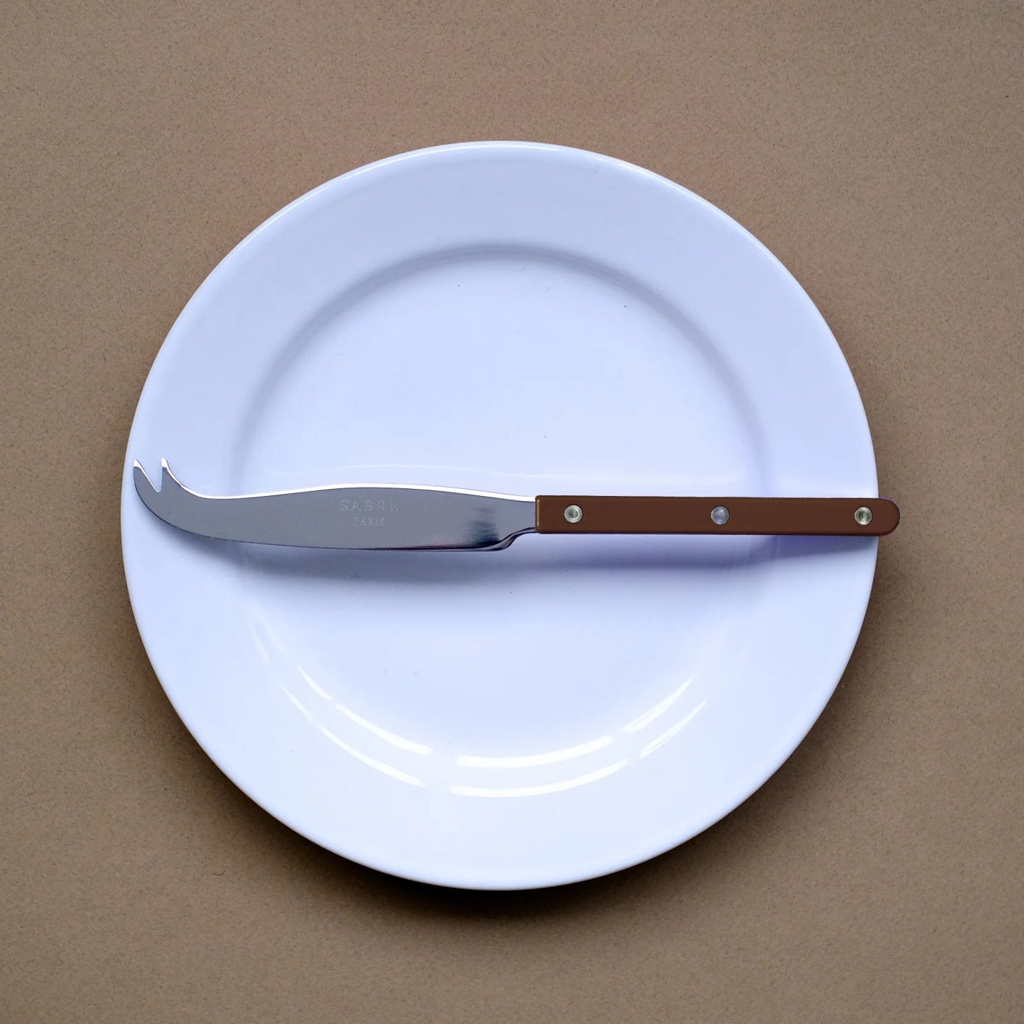 Sabre Cheese Knife Chocolate - Ostkniv i bistrostil – Mon Bistro & Friends